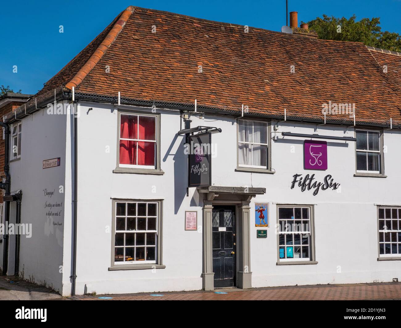 Fifty six wine bar hi-res stock photography and images - Alamy