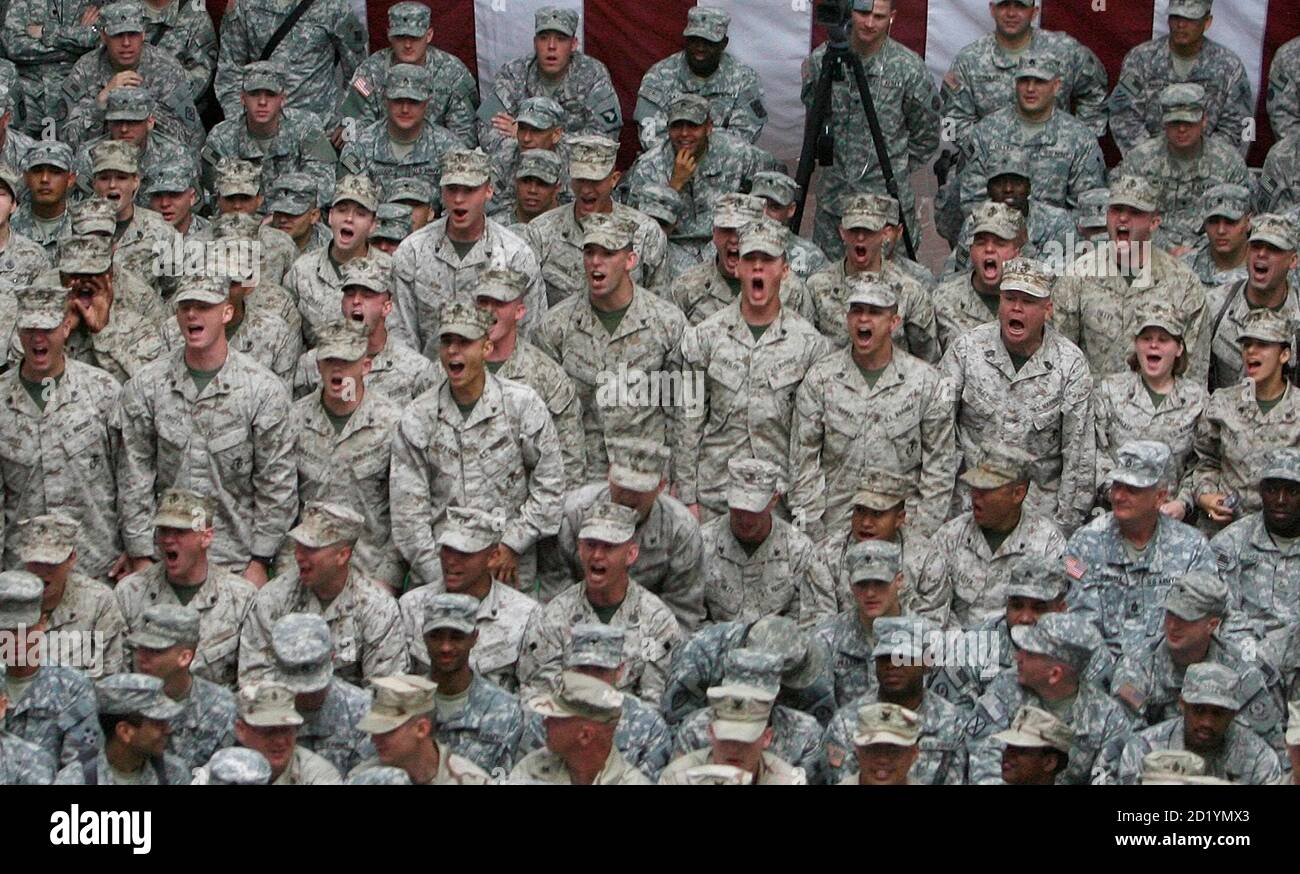 Reenlistment hi-res stock photography and images - Alamy