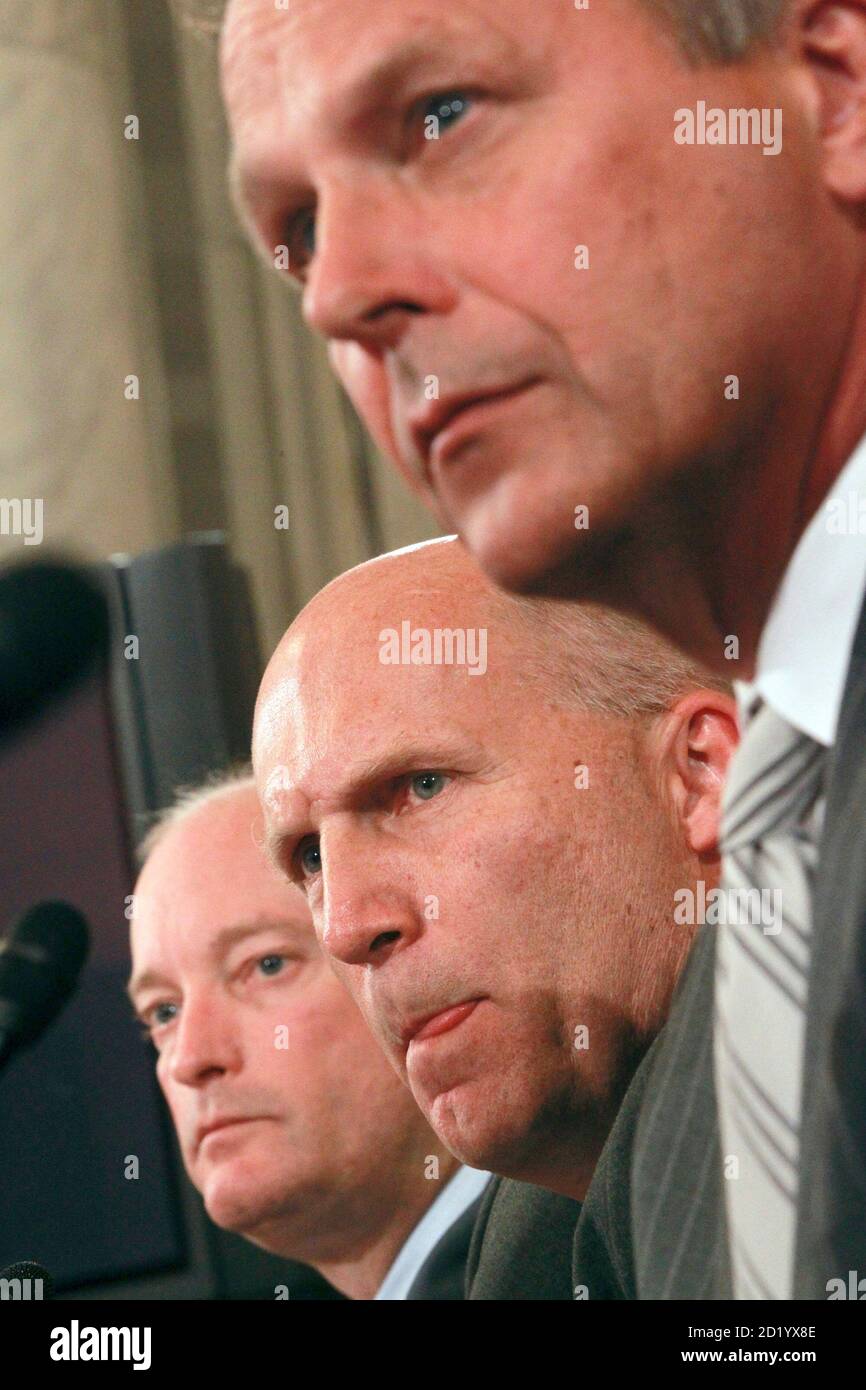 Halliburton rig hi-res stock photography and images - Alamy