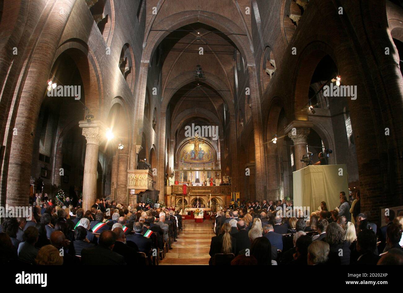Luciano Pavarotti Funeral High Resolution Stock Photography and Images ...