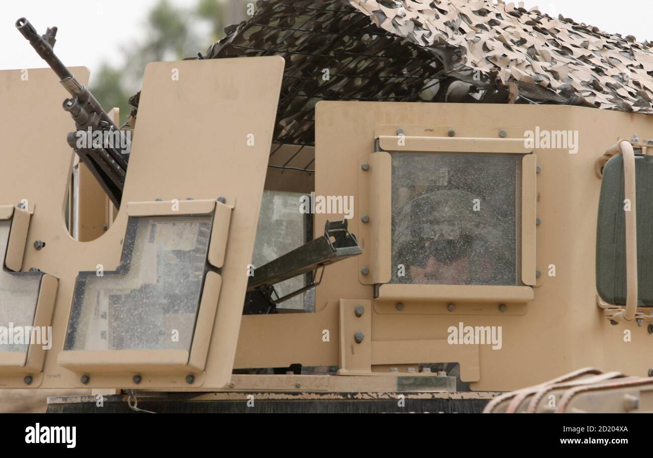 1st battalion 64th armor regiment hi-res stock photography and images ...