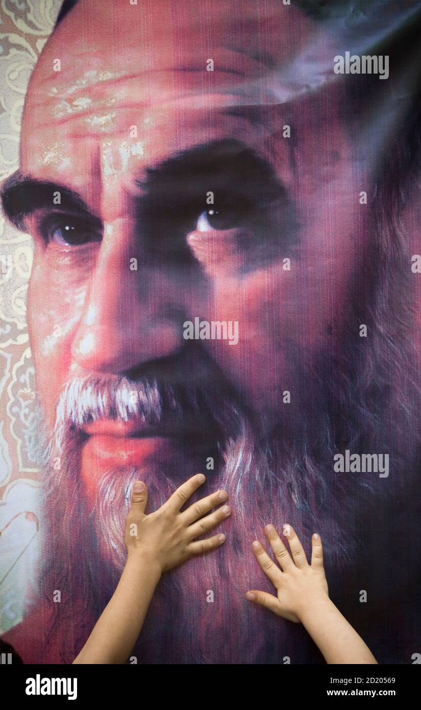 Ruhollah Khomeini High Resolution Stock Photography and Images - Alamy