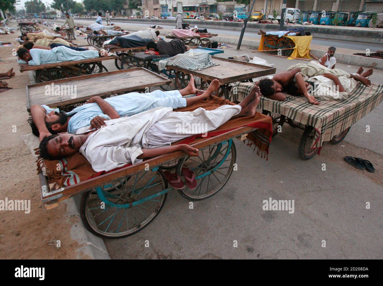 Karachi electric hi-res stock photography and images - Alamy