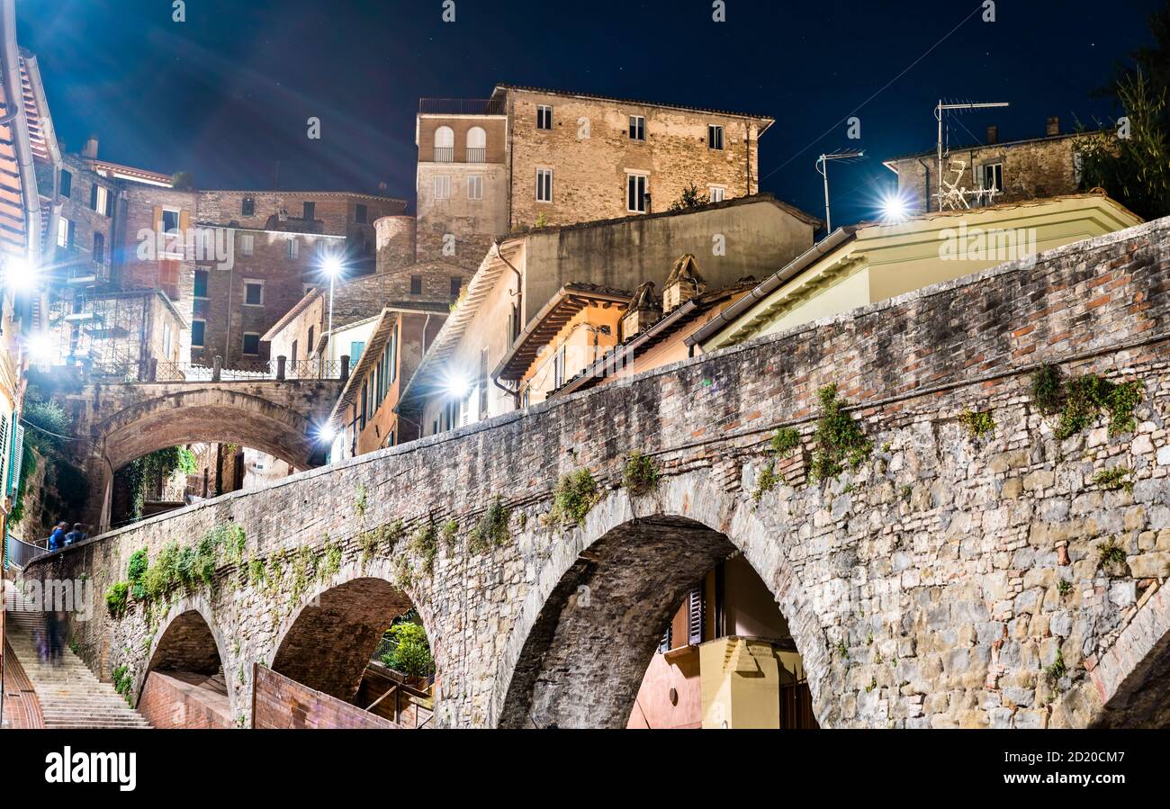 Etruscan arch in medieval hi-res stock photography and images - Alamy