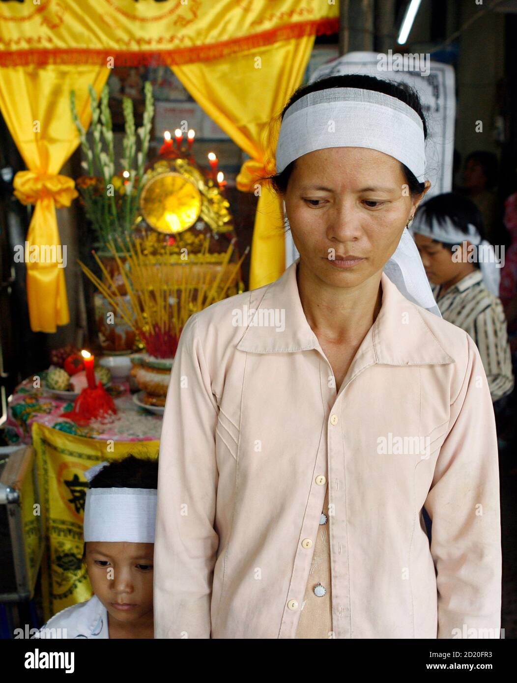 People sniffer vietnam hi-res stock photography and images - Alamy