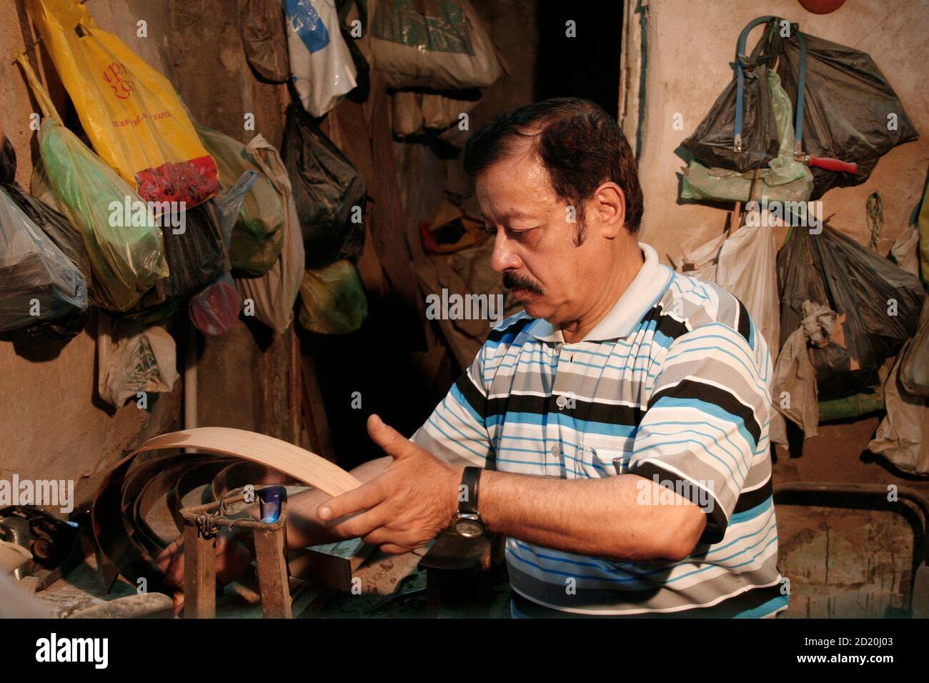 Iraq musical instruments hi-res stock photography and images - Alamy