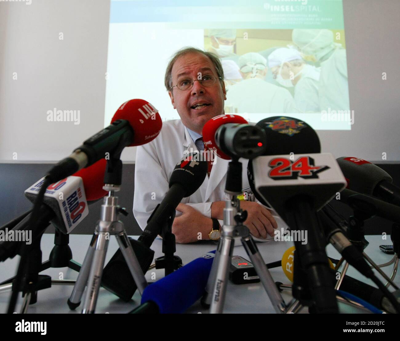 Swiss surgeon hi-res stock photography and images - Alamy