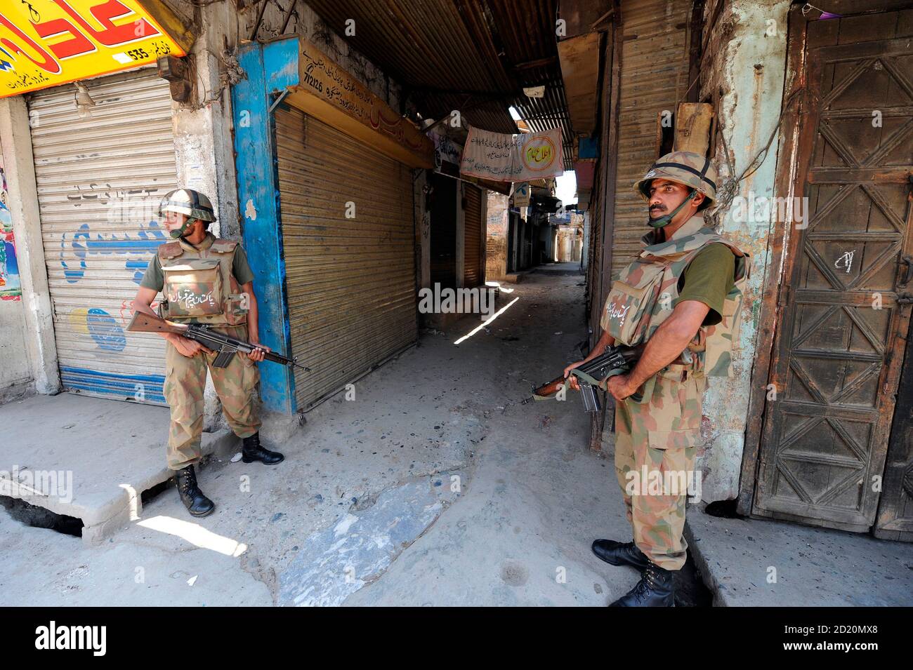 Mingora 2009 hi-res stock photography and images - Alamy