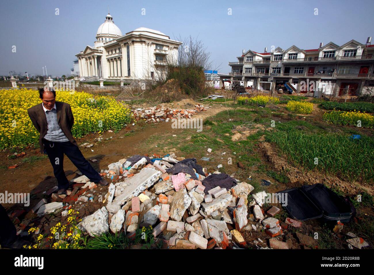 Chinese police report hi-res stock photography and images - Alamy