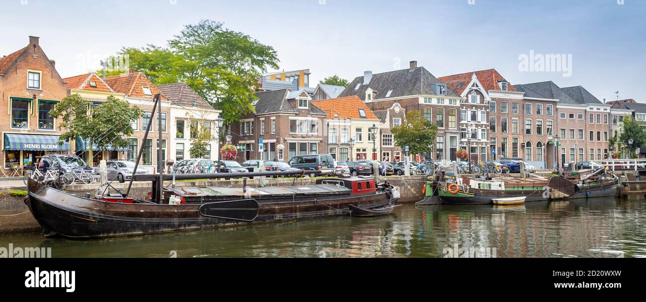 Zwolle, Netherlands - September 26, 2020: Citycentre of Zwolle with ...
