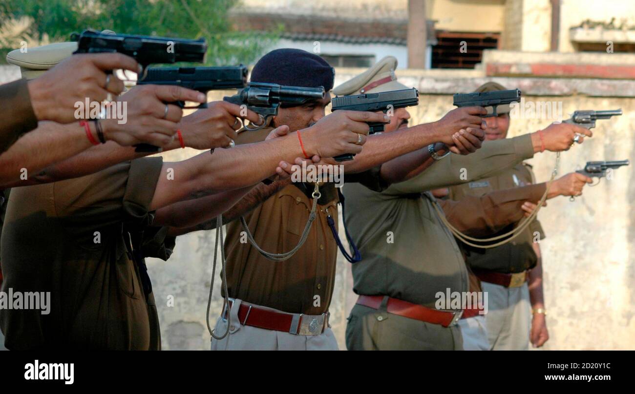 India Weapons High Resolution Stock Photography and Images - Alamy