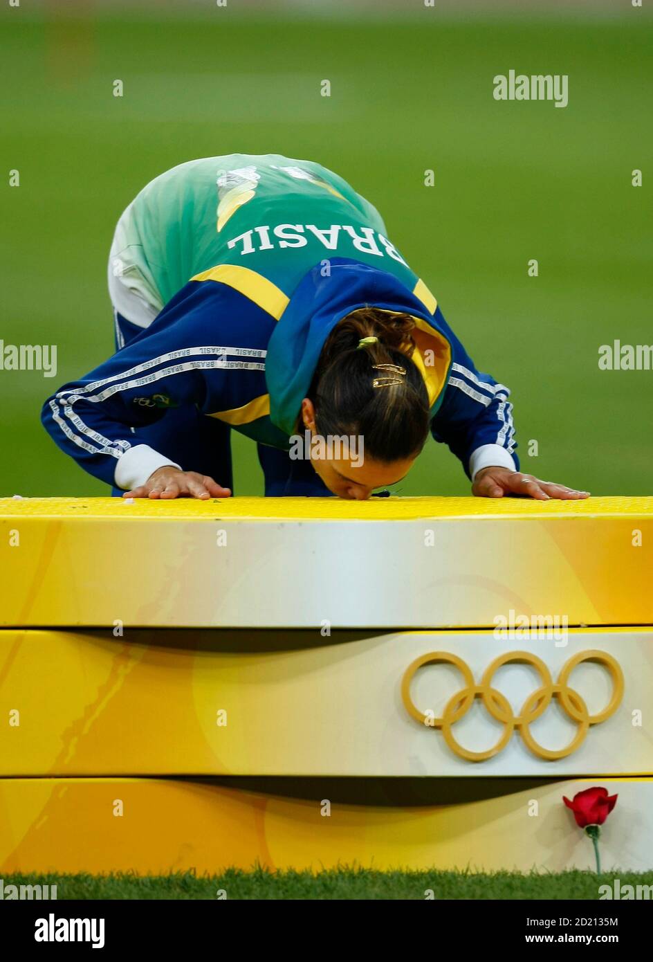 2008 olympics long jump hi-res stock photography and images - Alamy