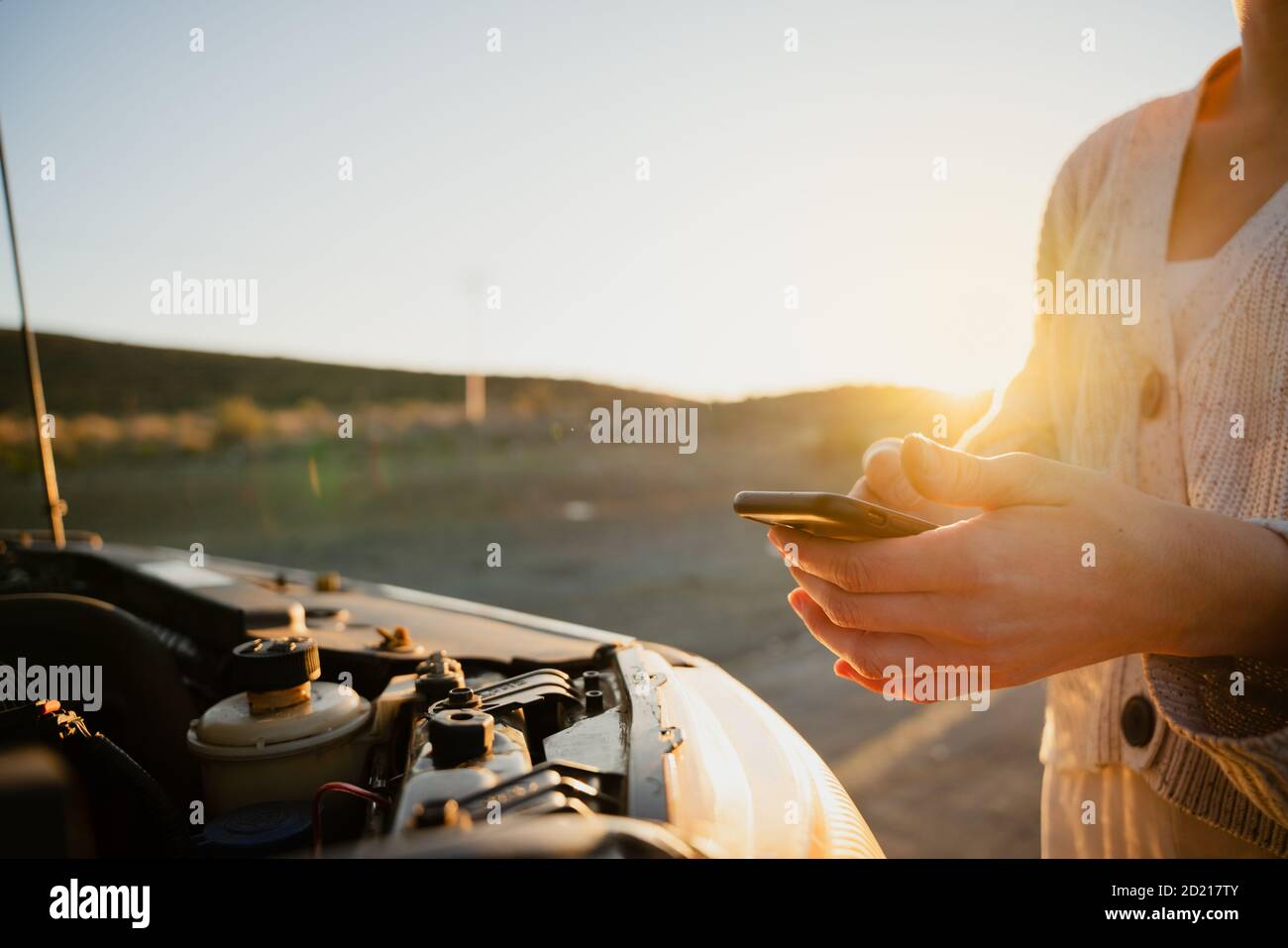 Car breakdown on highway woman hi-res stock photography and images - Alamy