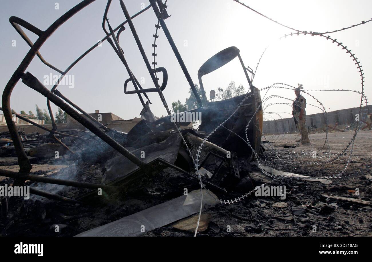 Improvised camp site hi-res stock photography and images - Alamy