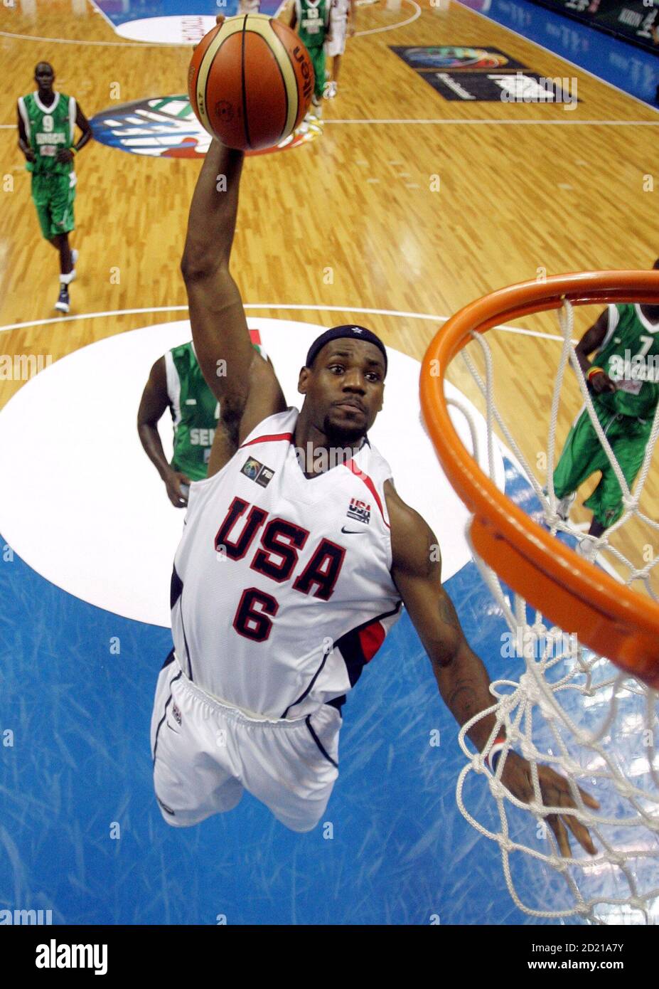 Senegal basketball player hi-res stock photography and images - Alamy