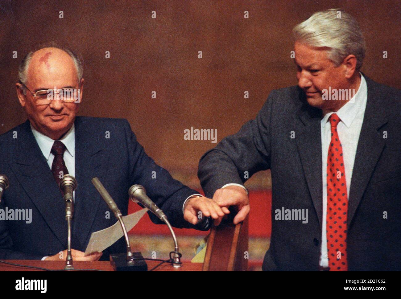 Russian President Boris Yeltsin Hands High Resolution Stock Photography ...