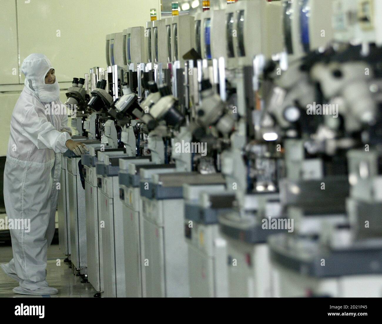 Semiconductor Manufacturing Plant High Resolution Stock Photography and ...