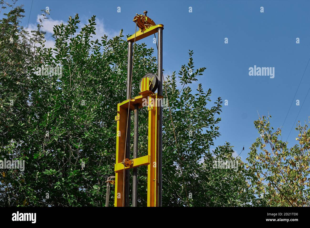 Rotating the winch of the drilling device Work on drilling wells ...