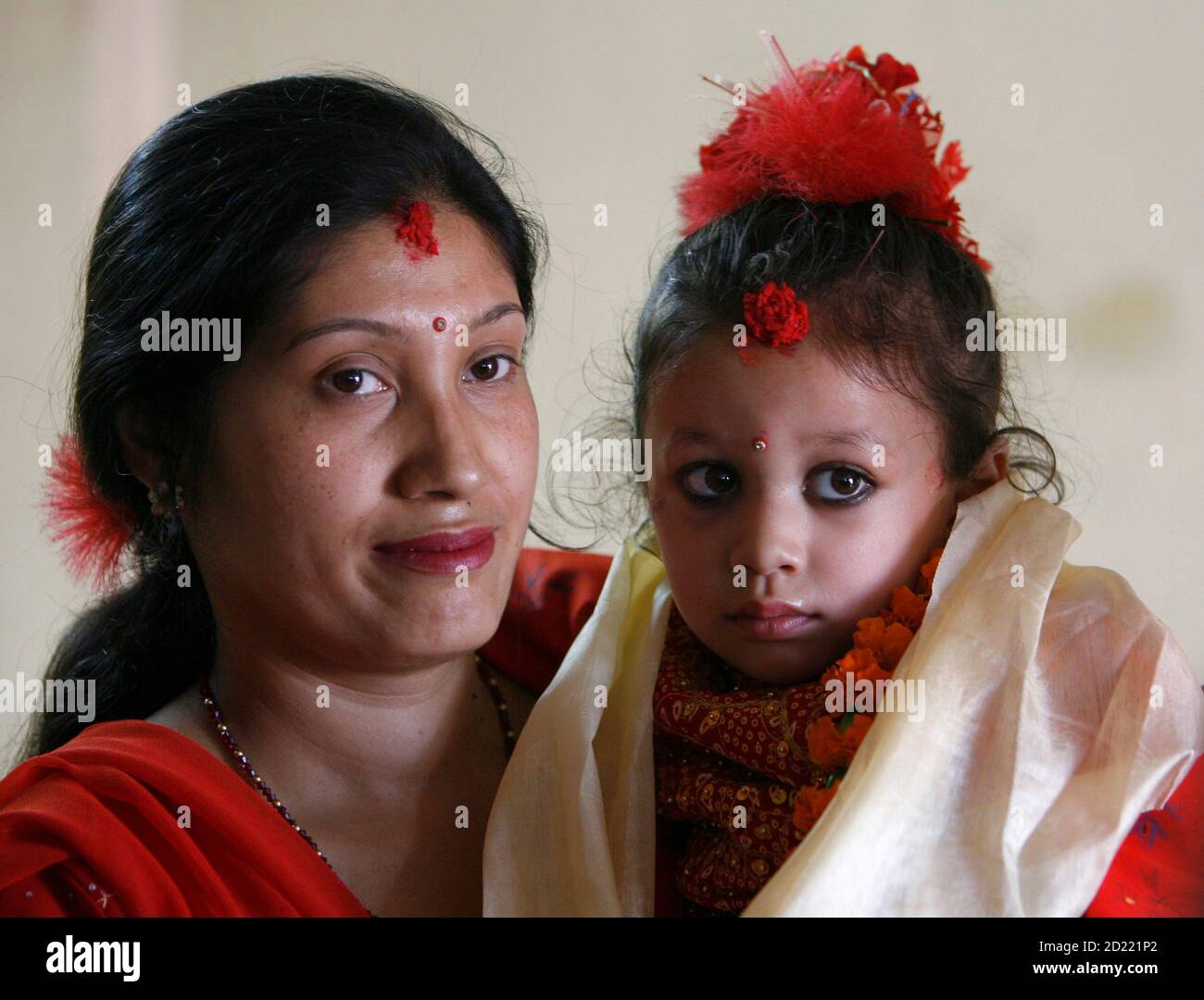 Enthroned a hi-res stock photography and images - Alamy