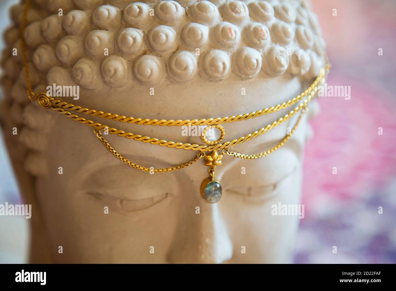 Silver jewellery on forehead hi-res stock photography and images - Alamy