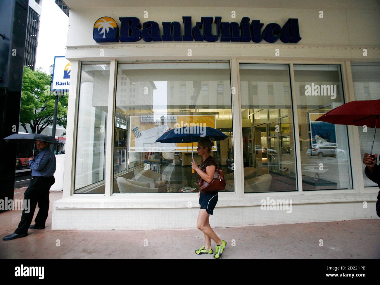 Logo of bankunited hi-res stock photography and images - Alamy