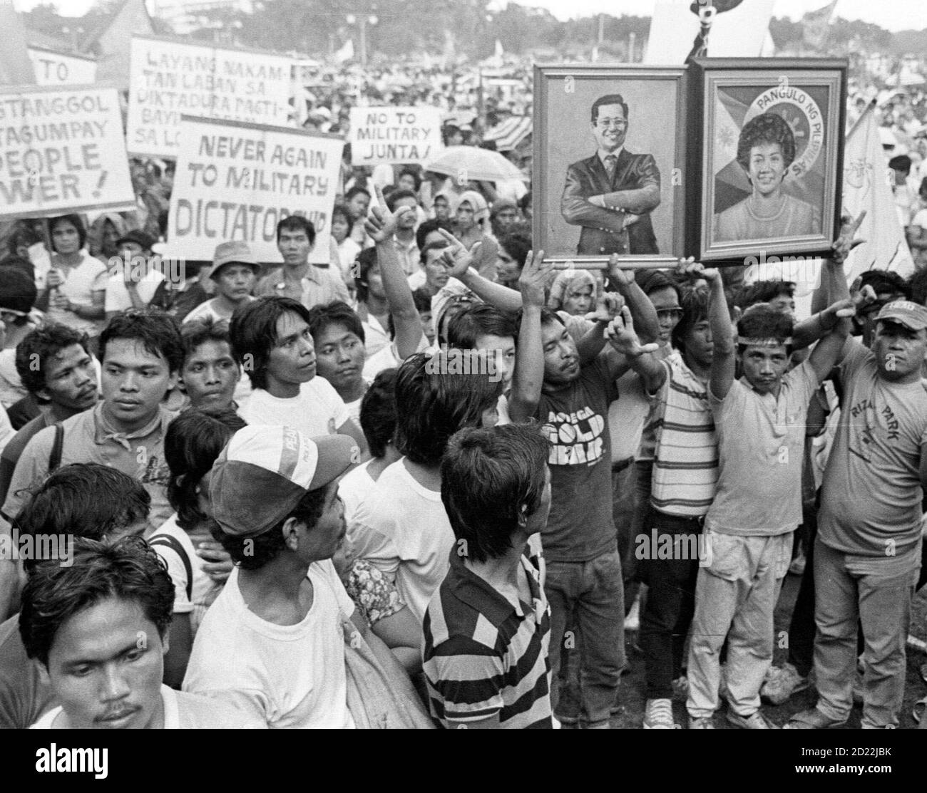 Corazon Aquino Rally Philippines High Resolution Stock Photography and ...