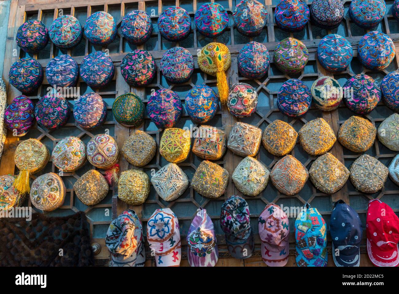 Uzbek traditional cap hi-res stock photography and images - Alamy