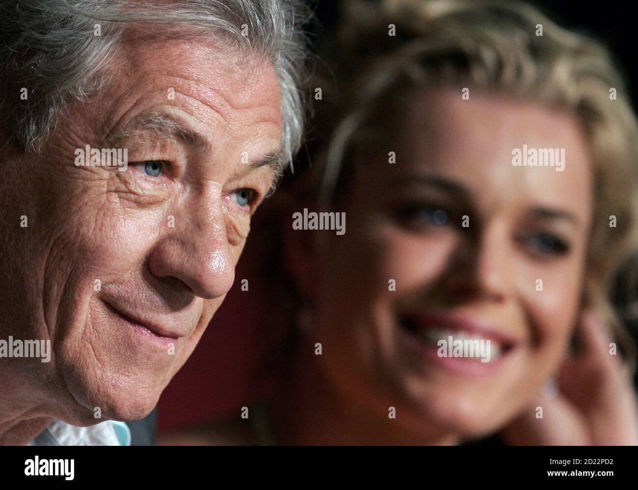 The last stand ian mckellen 2006 hi-res stock photography and images ...