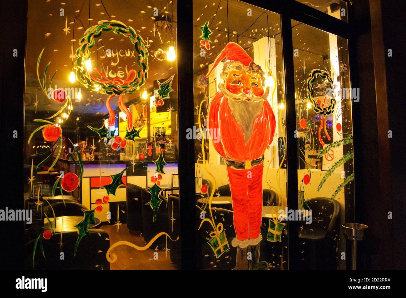 Claus paris hi-res stock photography and images - Alamy