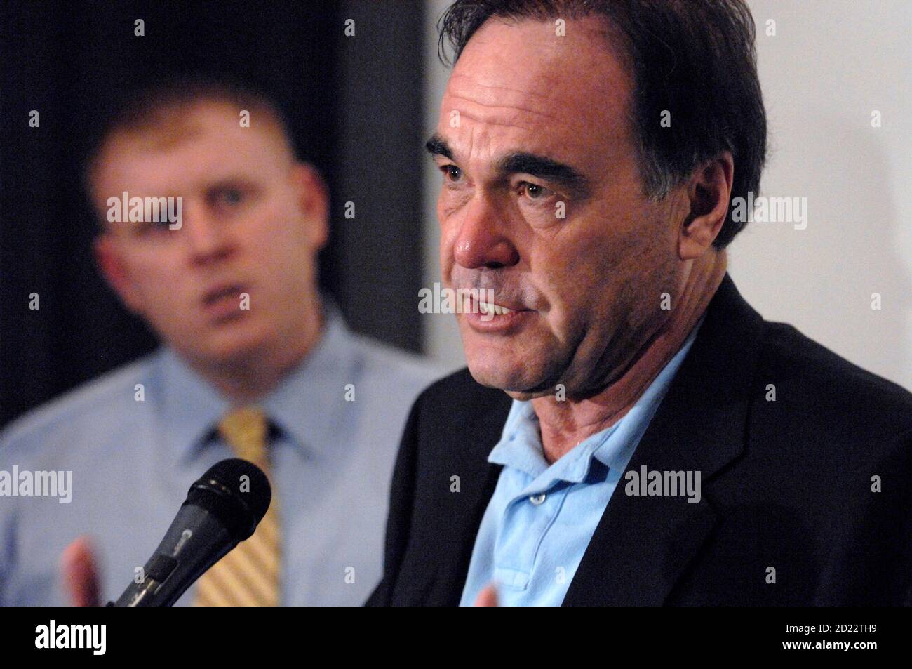 Oliver stone in vietnam hi-res stock photography and images - Alamy