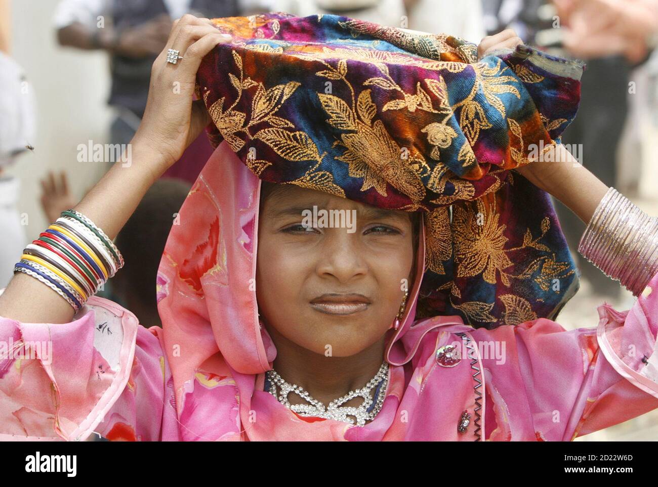 Sindhi girl hi-res stock photography and images - Alamy