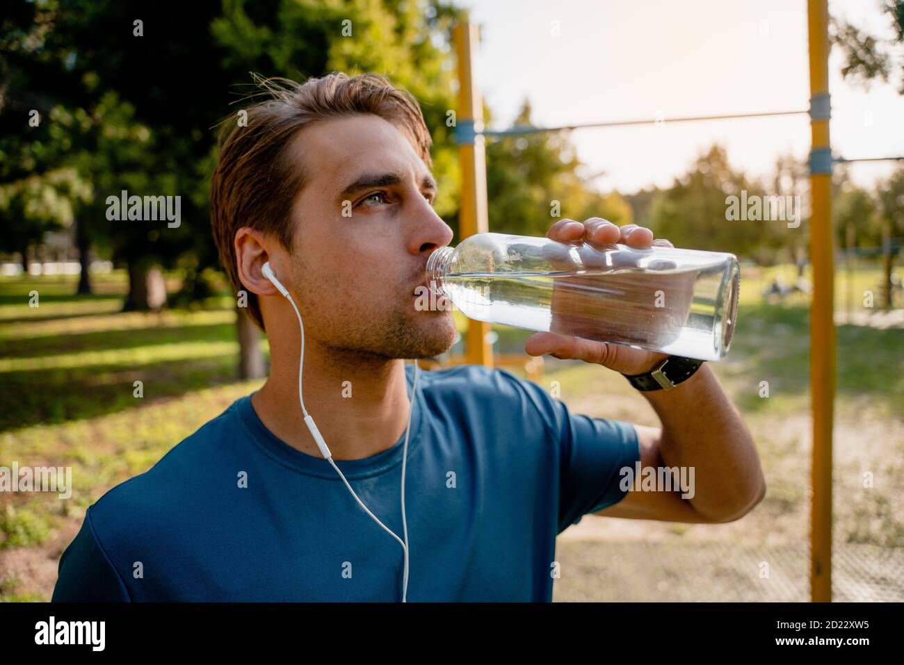 Men Exercises Hydration