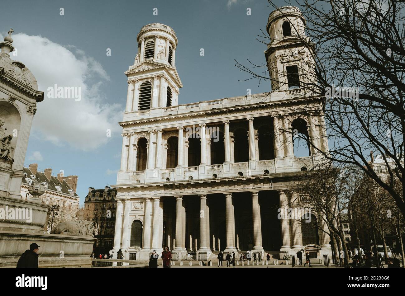 Beautiful landscape shot of the Paris architecture Stock Photo - Alamy