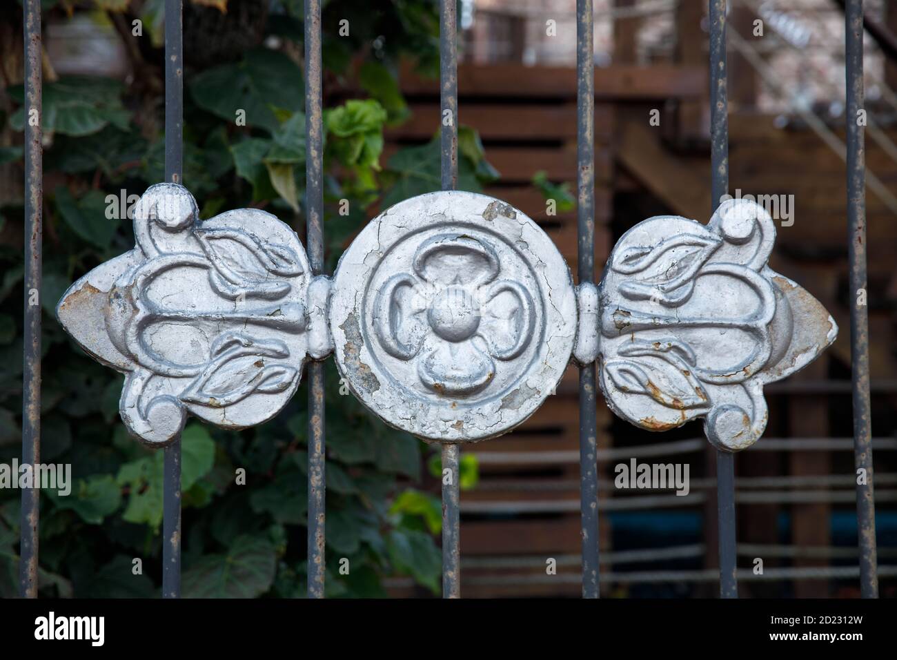 beautiful wrought iron lattice in the park in autumn Stock Photo - Alamy
