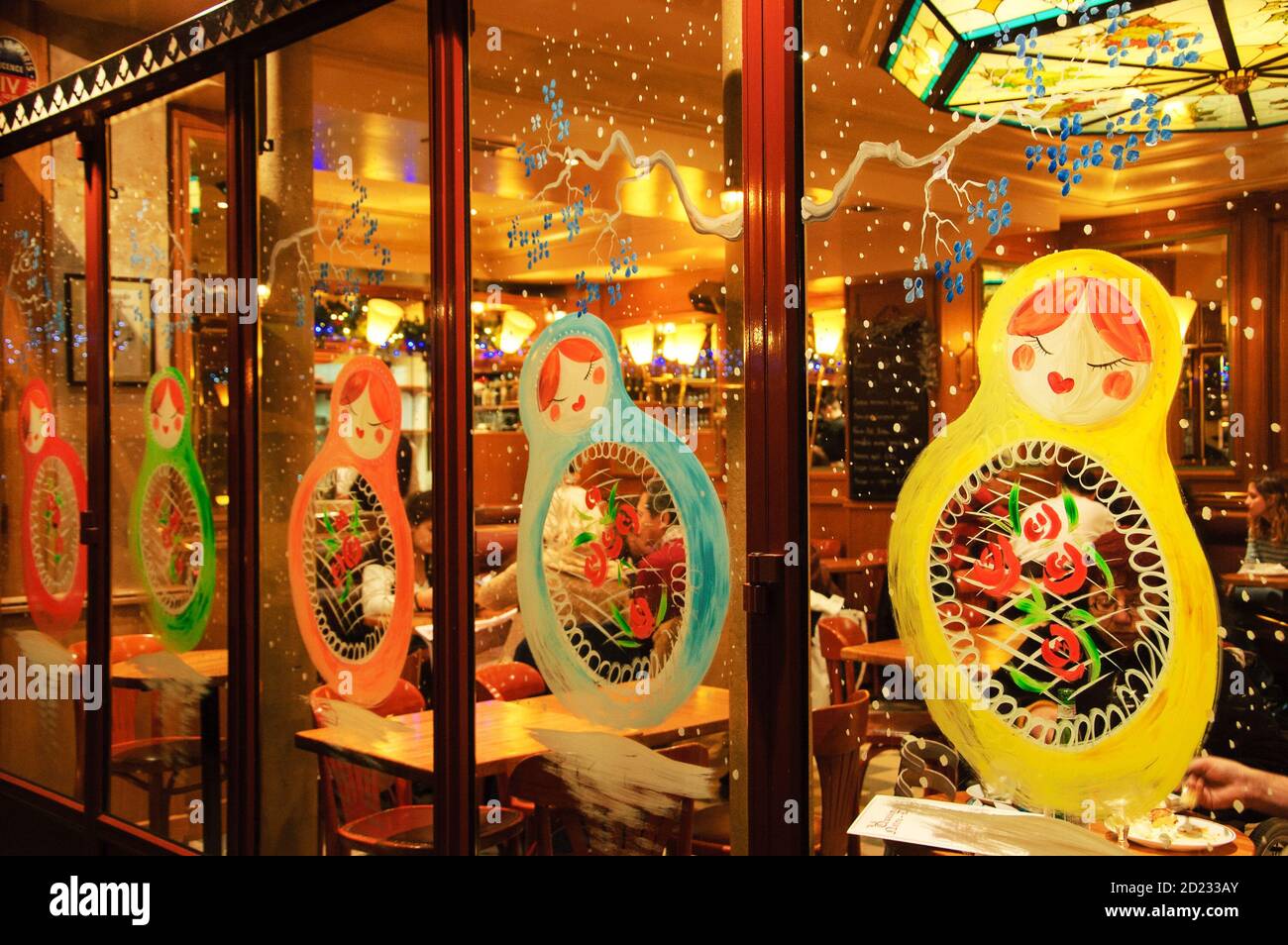 Bistro vitrine hi-res stock photography and images - Alamy