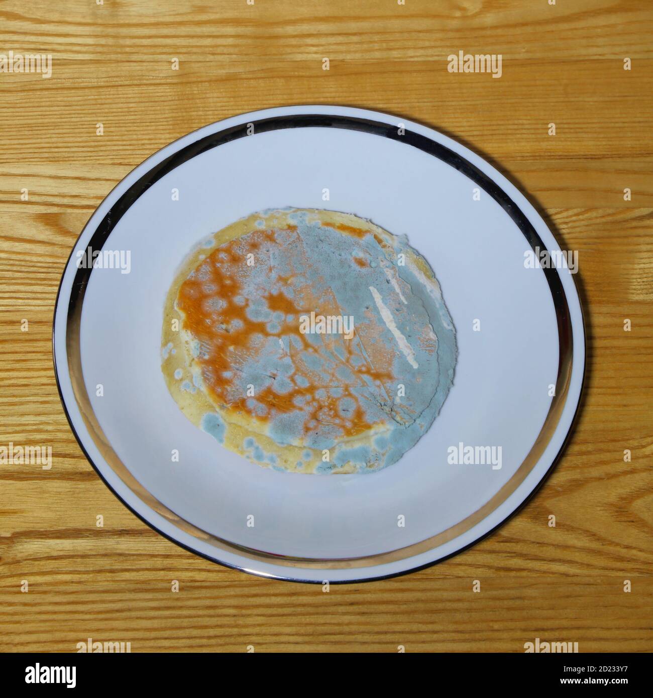 Moldy bread hi-res stock photography and images - Alamy