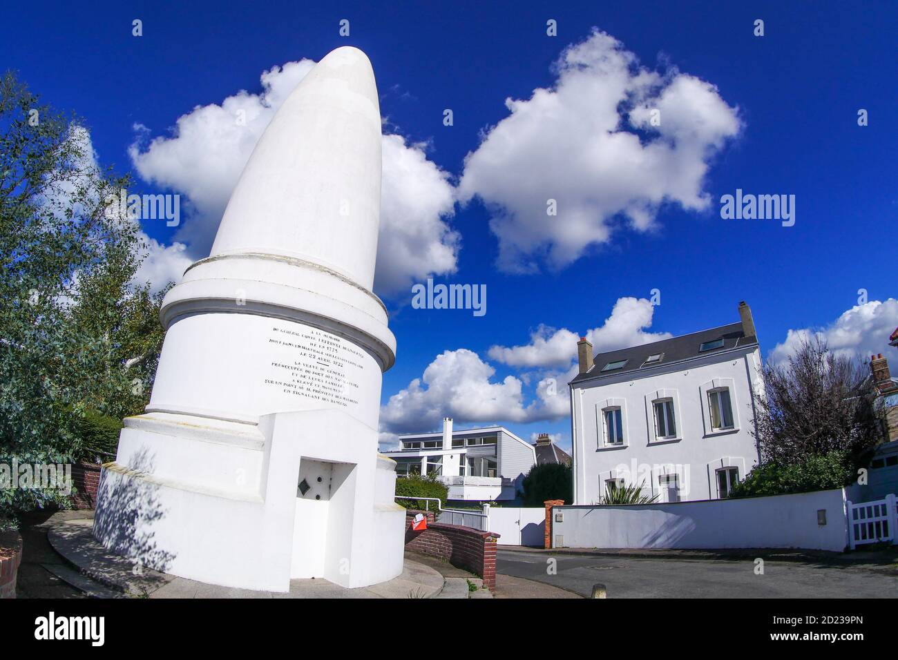 La Pain de Sucre, Charles Lefebvre-Desnouettes cenotaph, Sainte-Adresse ...