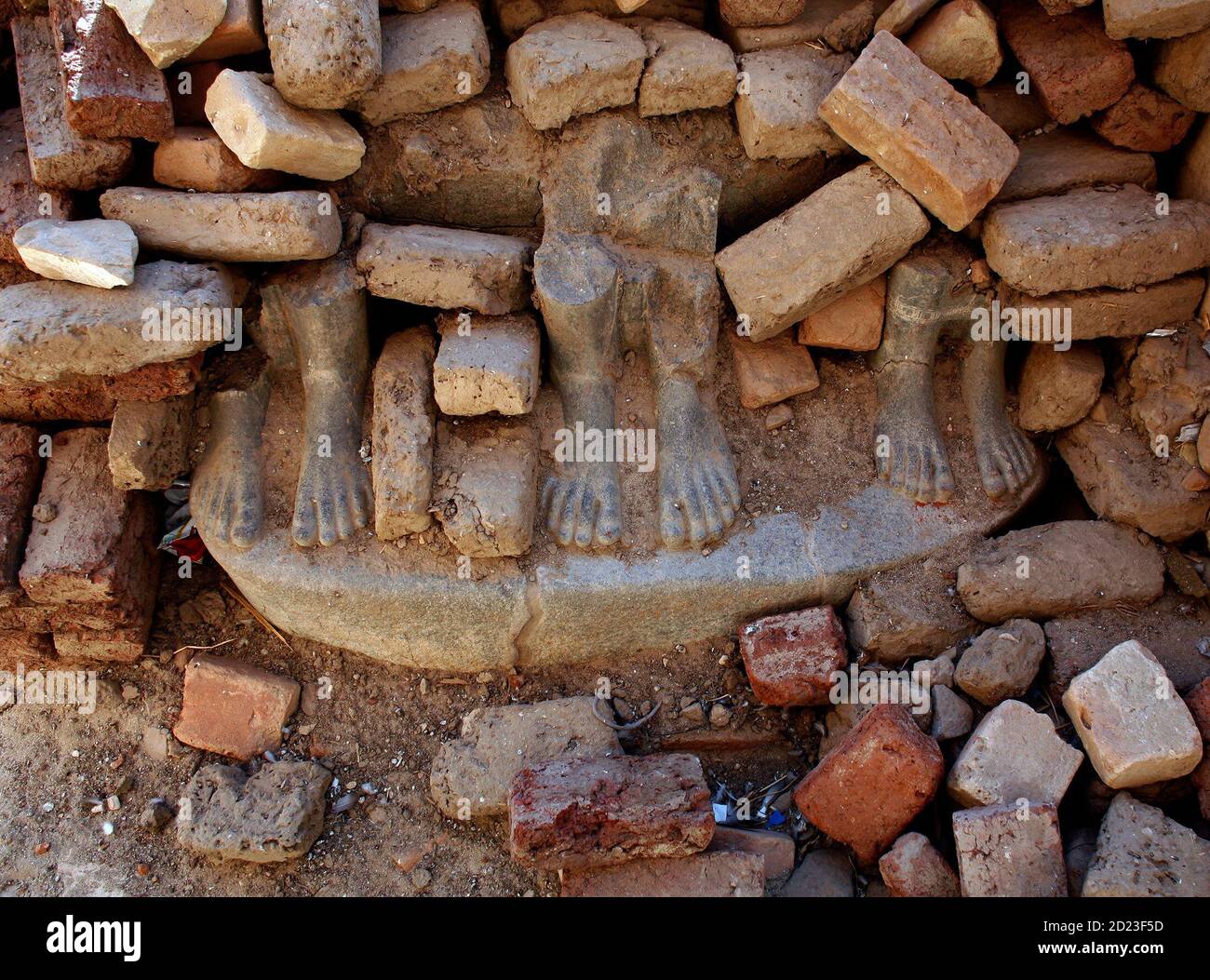 Pharaoh of egypt hi-res stock photography and images - Alamy