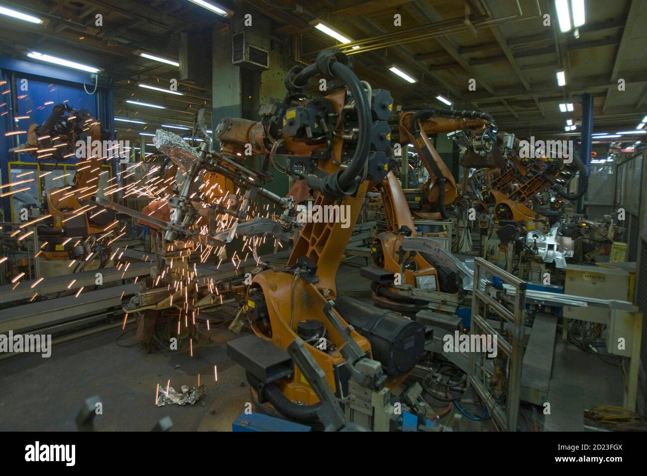 Robotic car manufacturing hi-res stock photography and images - Alamy