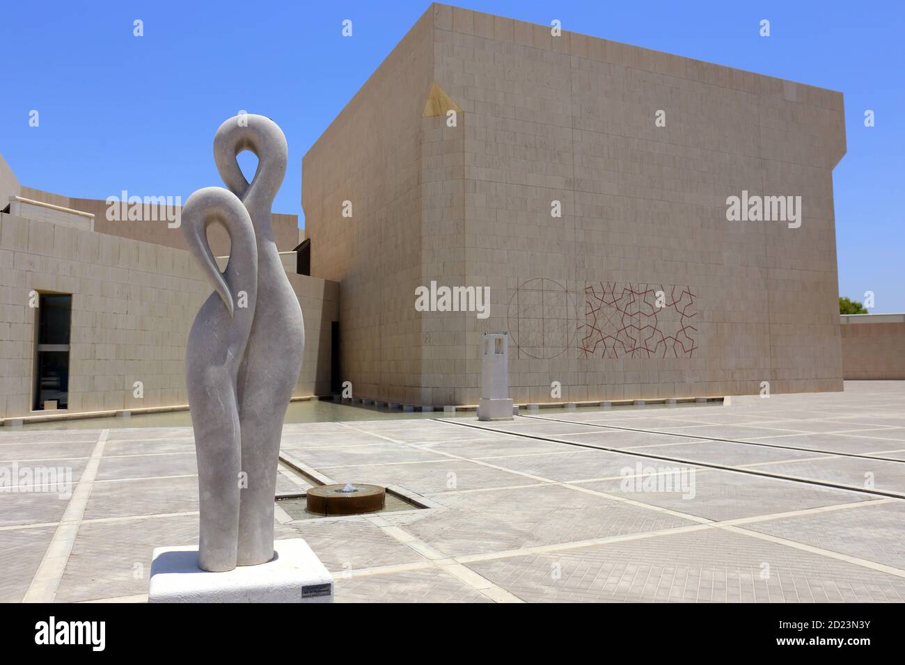 A statue outside the National Museum, Manama, Kingdom of Bahrain Stock ...