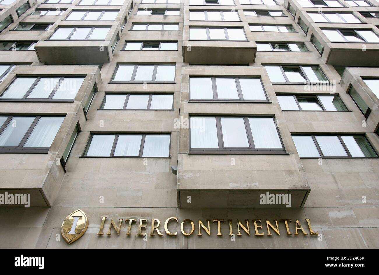 Intercontinental hotel london park lane hi-res stock photography and ...