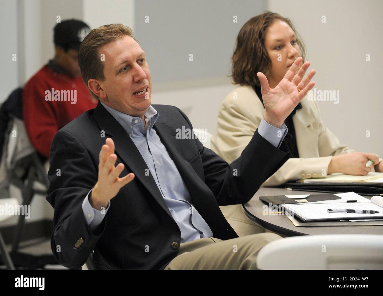 Meeting spots hi-res stock photography and images - Alamy