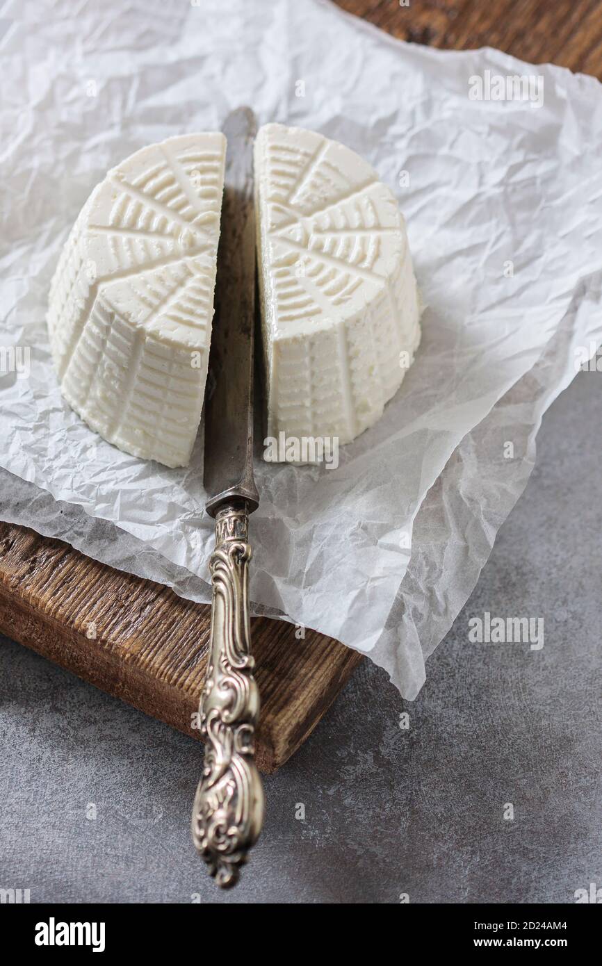 Homemade Fresh Feta Cheese Stock Photo - Alamy