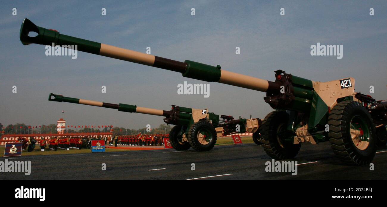155 artillery gun hi-res stock photography and images - Alamy