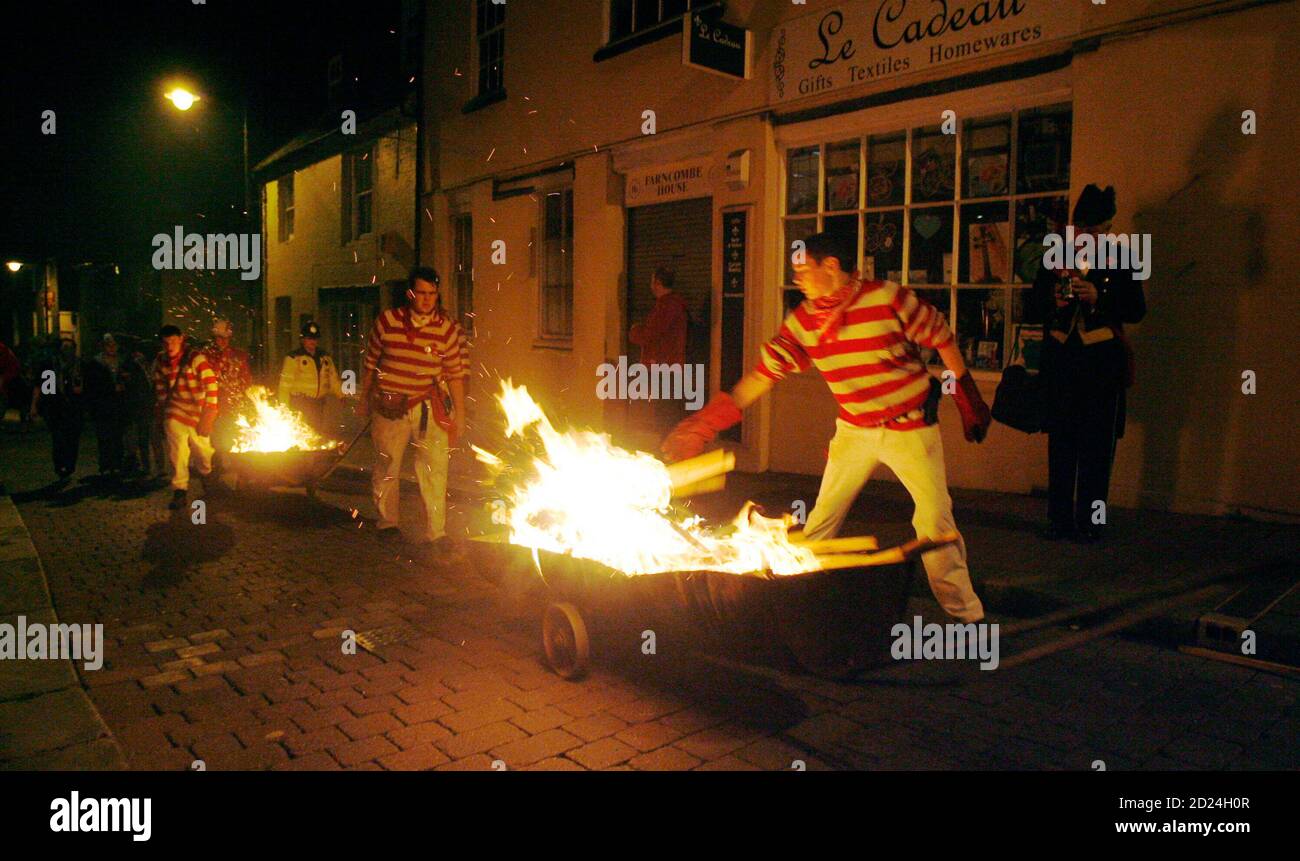 Bonfire night lewes guy fawkes effigy hi-res stock photography and ...