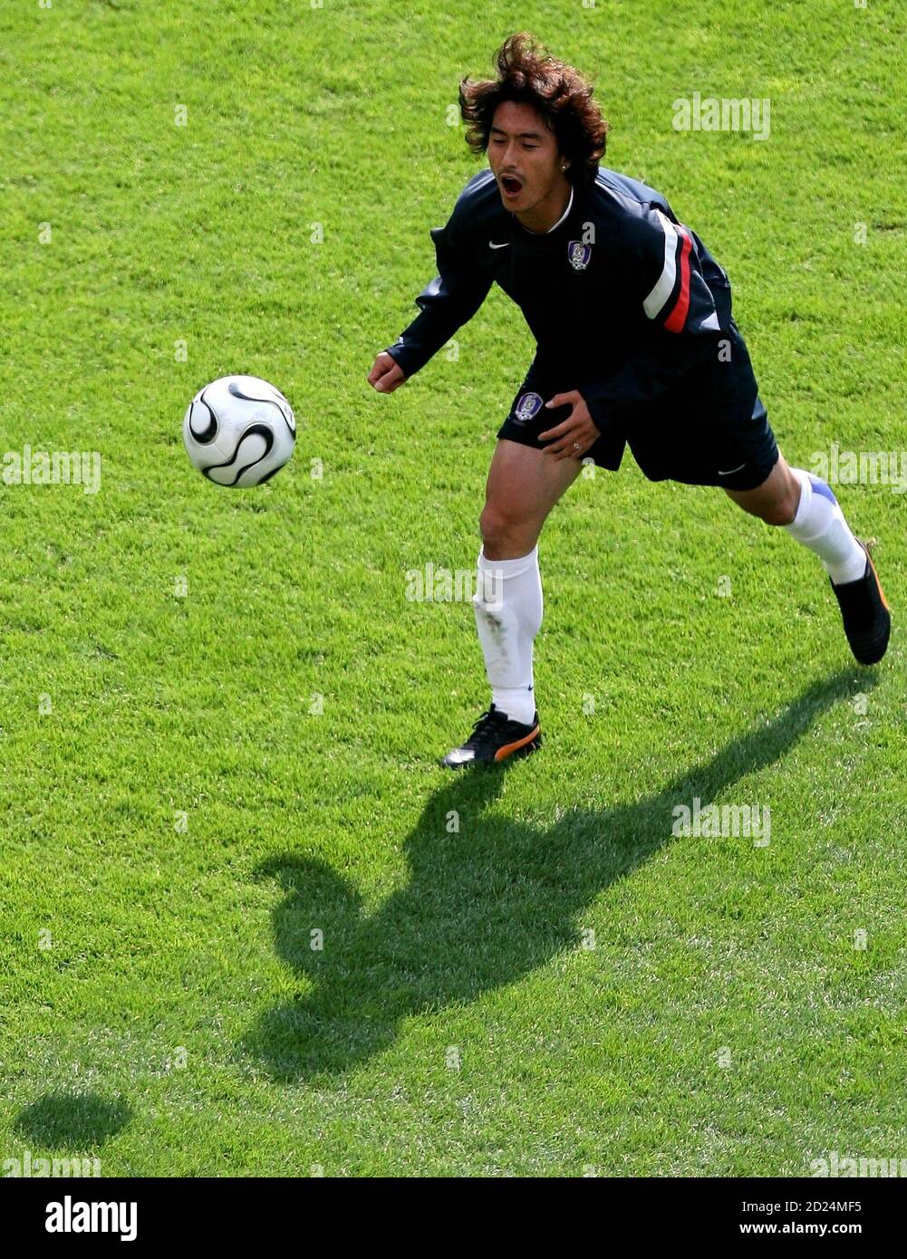 Ahn Jung Hwan High Resolution Stock Photography and Images - Alamy