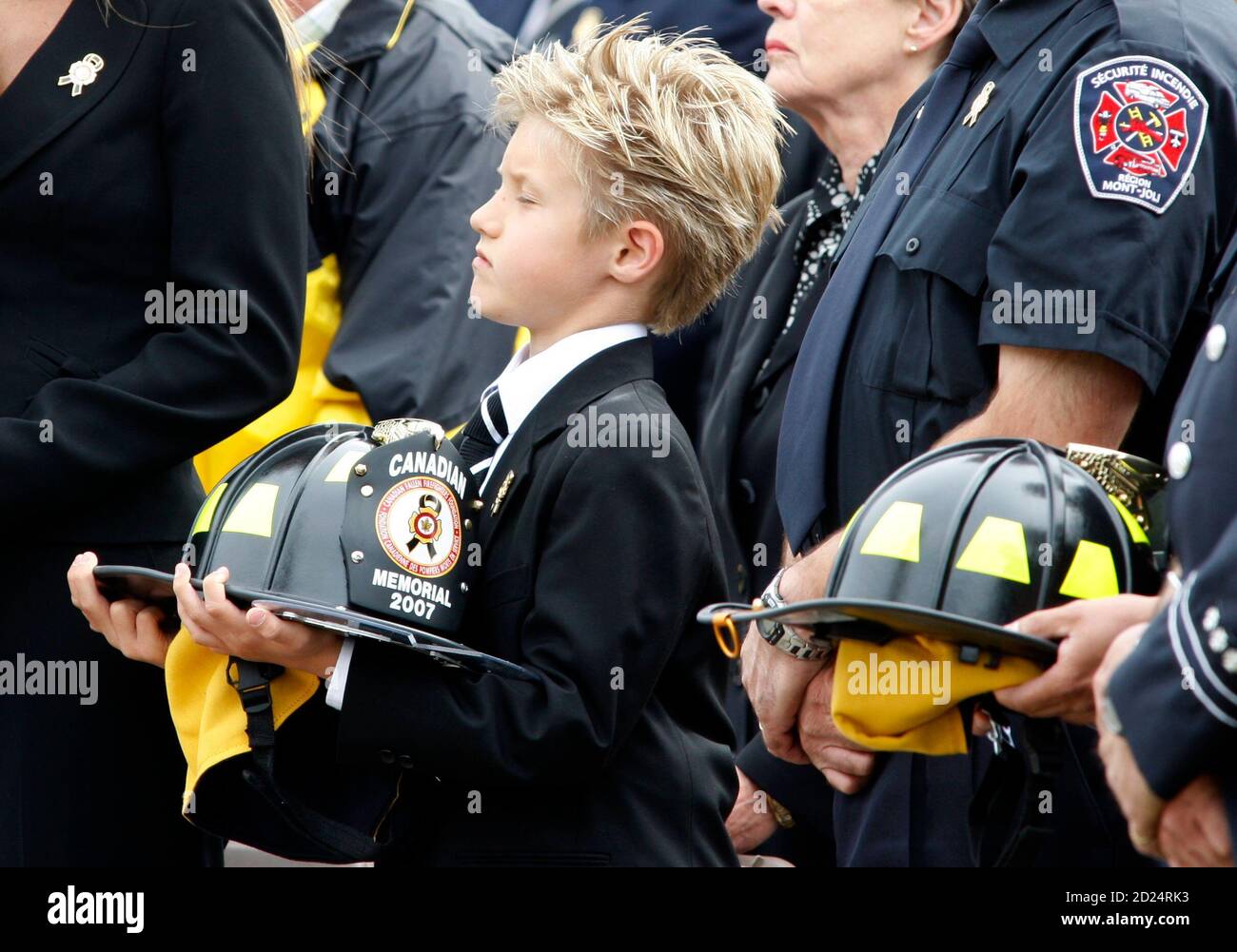 Firefighter memorial in ottawa hi-res stock photography and images - Alamy