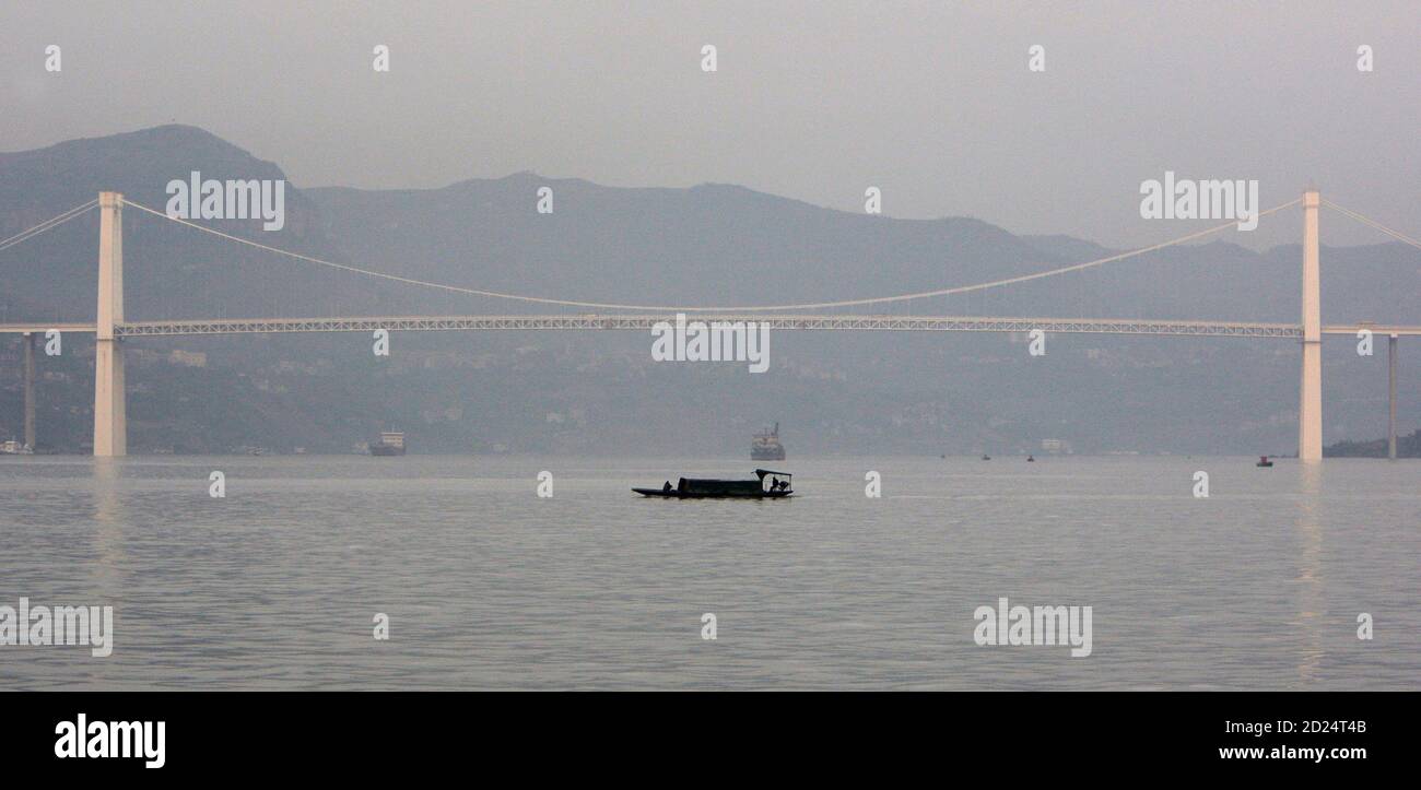Yangtze river bridge history hi-res stock photography and images - Alamy