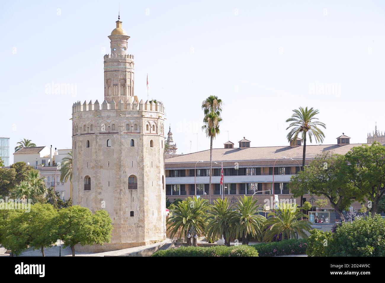 Golden tower (in spanish Torre del Oro), Seville, Spain Stock Photo - Alamy