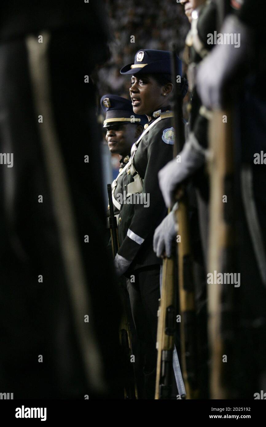 Dominican republic police hi-res stock photography and images - Alamy